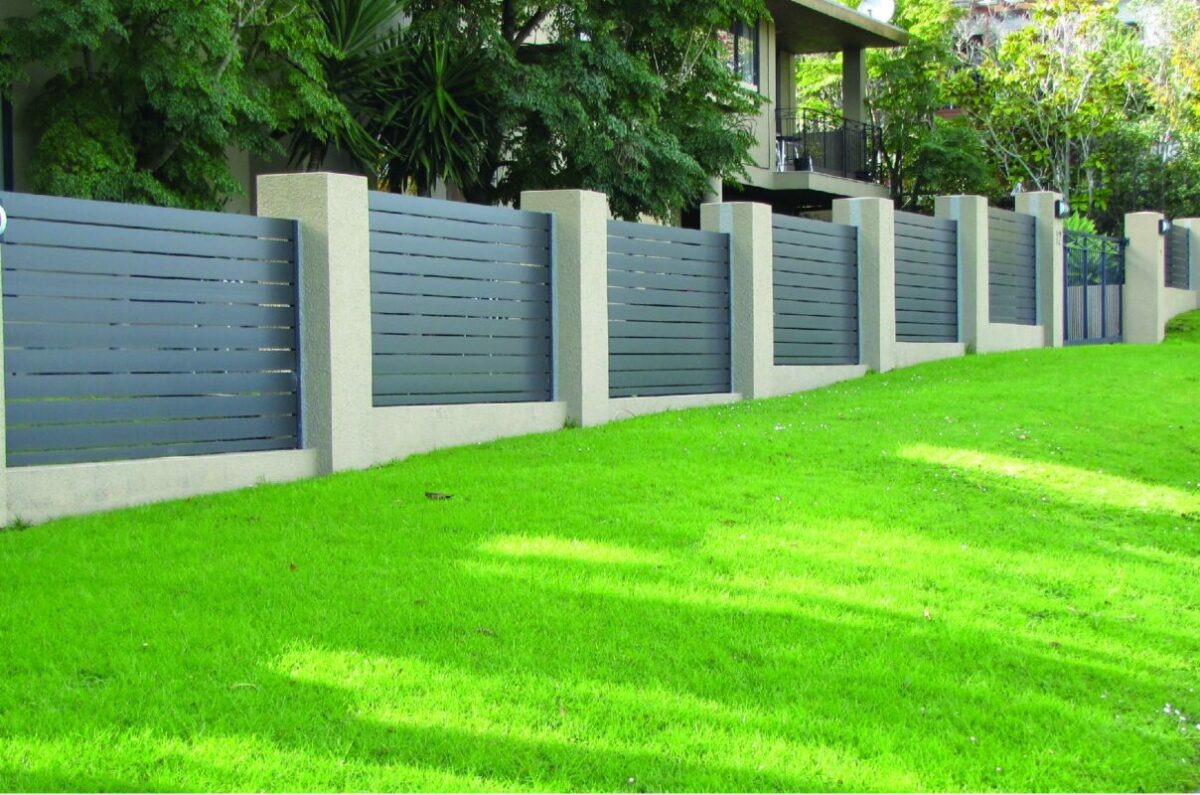 Quel type de clôture choisir pour résister aux intempéries ? - Bretagne ...